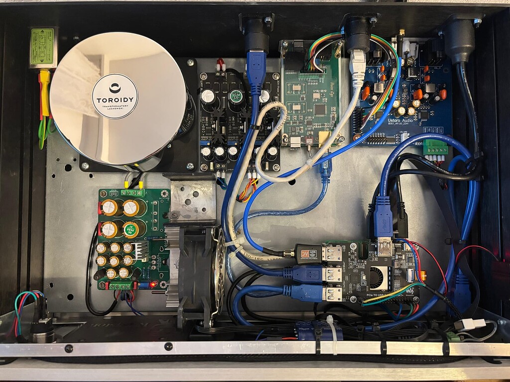 My DIY Network Player with 12.6"LCD & Dual AK4493 - Diy Volumio ...